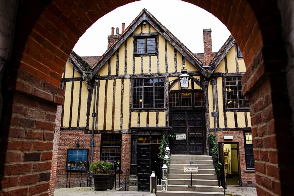 Merchant Adventurers Hall Wedding Photographer - Ian Martindale